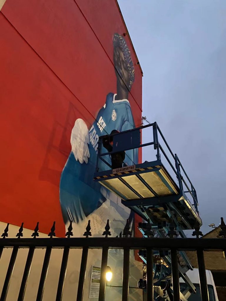 This Iconic Mural is Back After Being Covered by an Advert - Cardiff ...