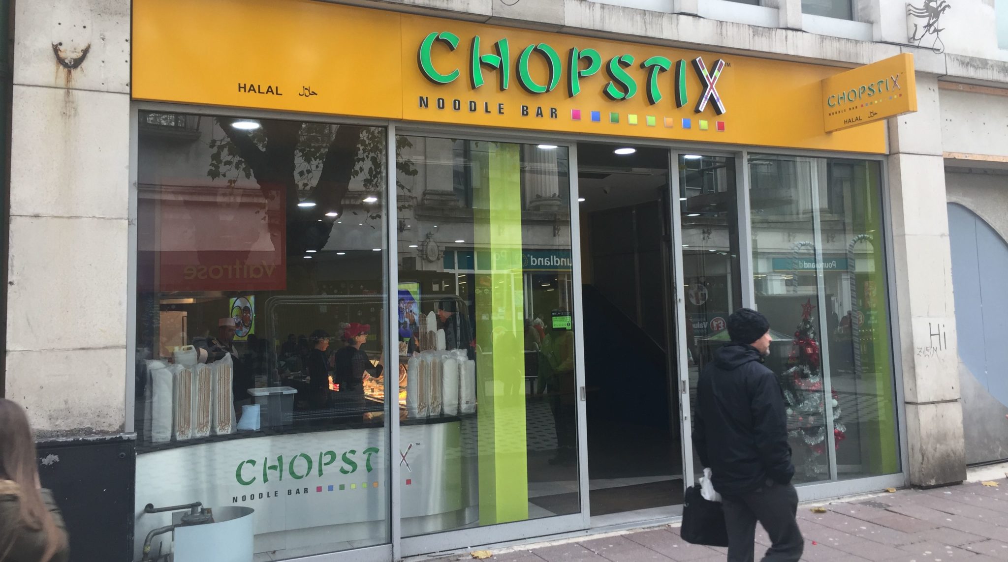 Delight in a noodle box – the Chopstix experience - InterCardiff