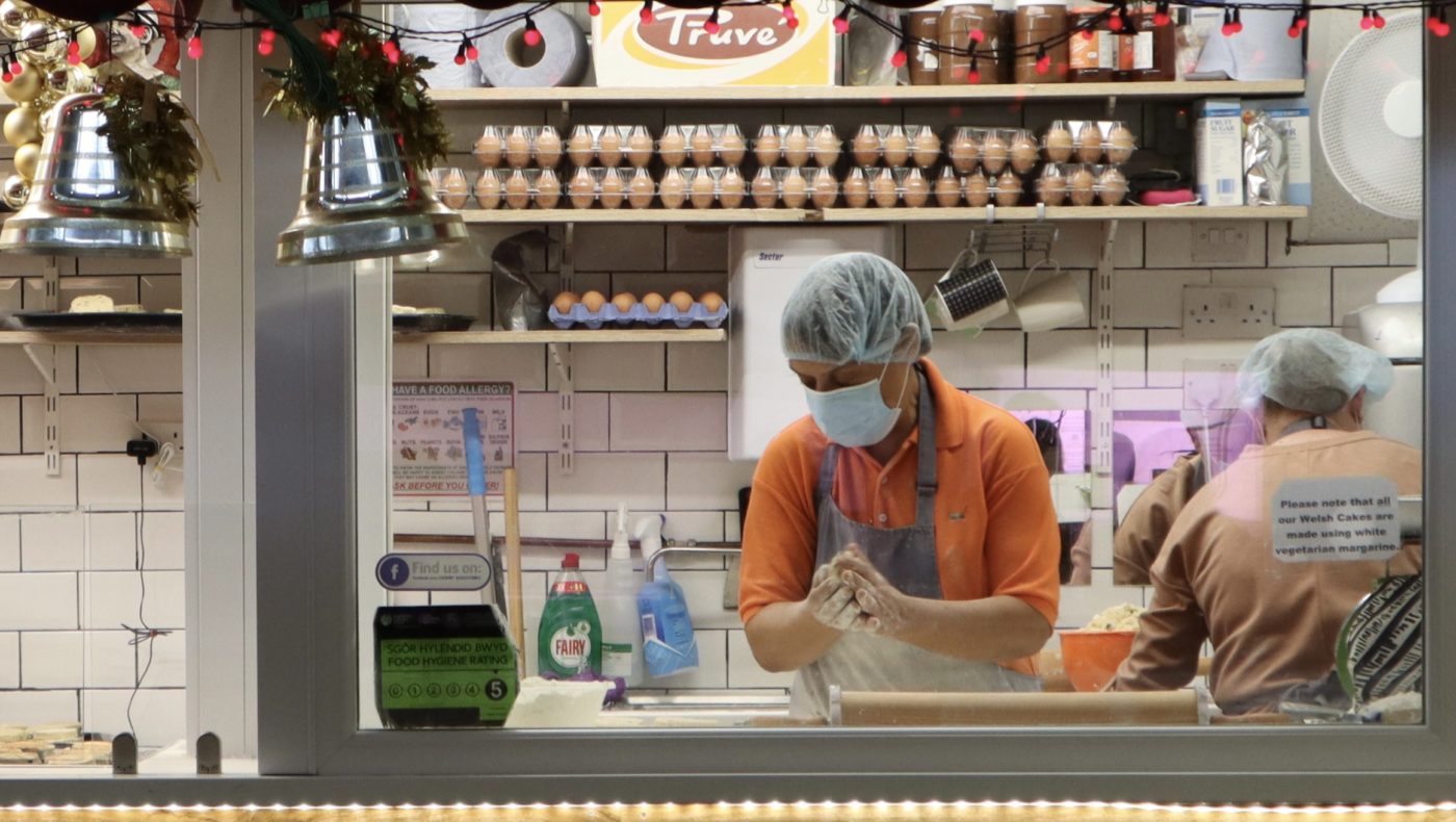 Cardiff Bakestones: The Welsh cake expert - InterCardiff