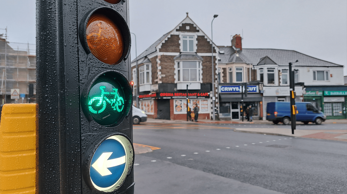 Cardiff cycle lanes are a 'dance with death', say riders - The Cardiffian