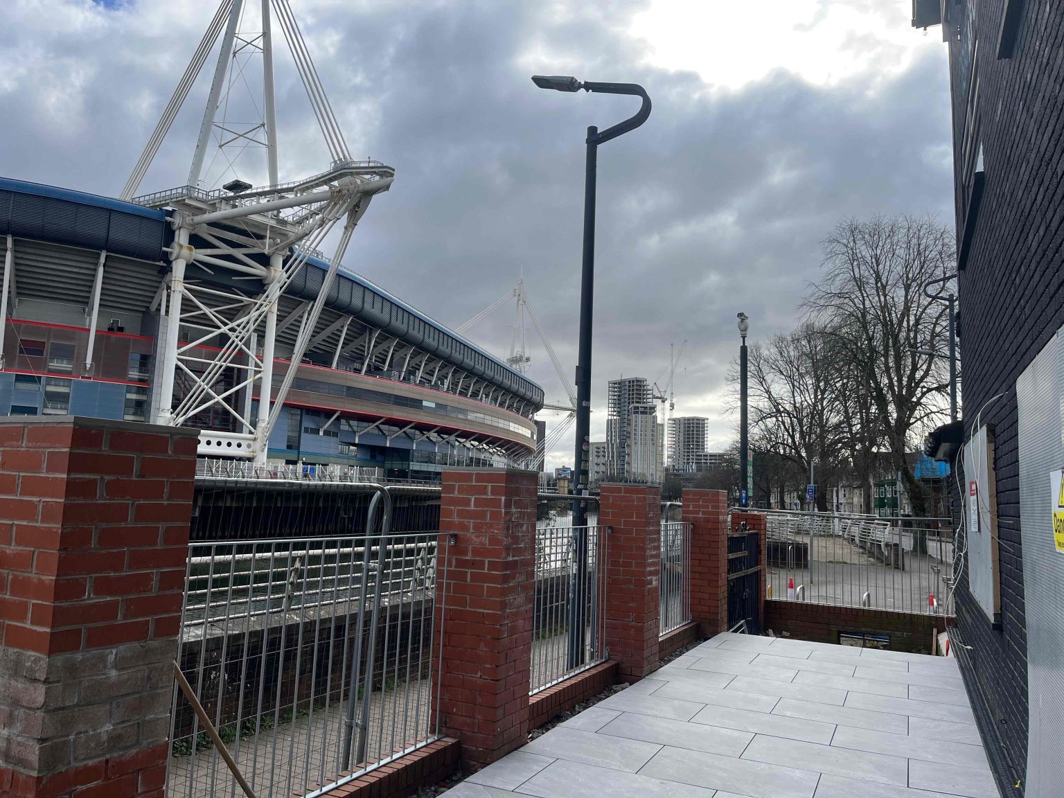 Inside the long-awaited hostel and bar replacing an embankment eyesore ...